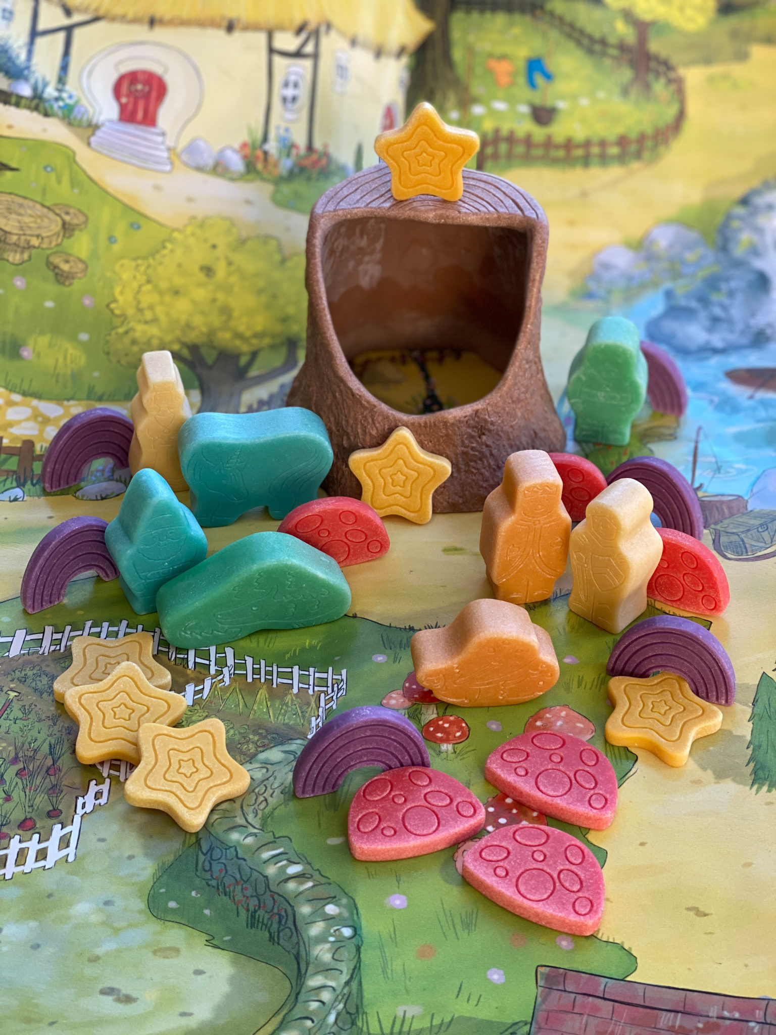 Small world kit for fantasy play in the early years - Yellow Door