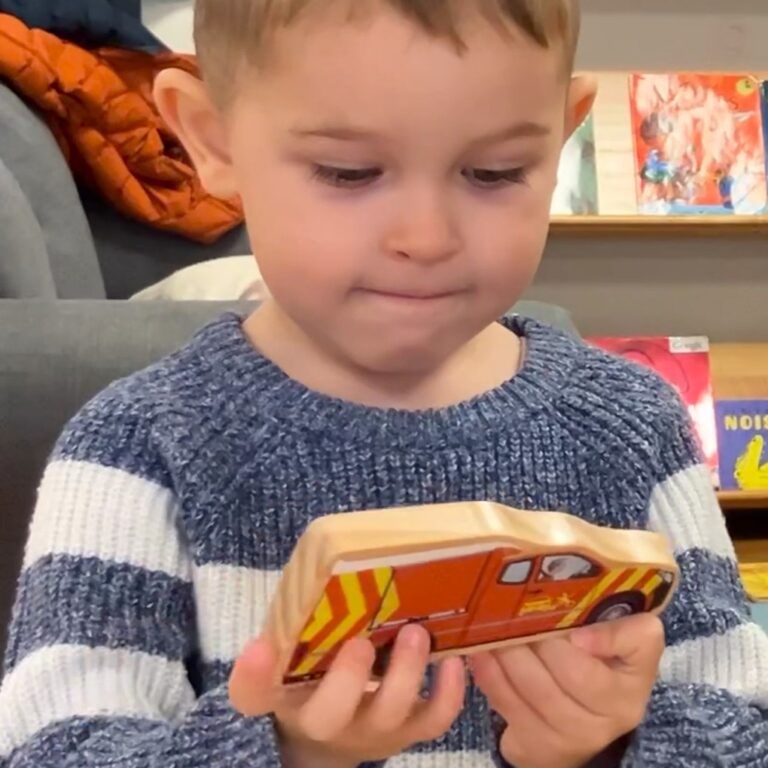 Look Inside – Community Vehicles Wooden Play Set - Yellow Door